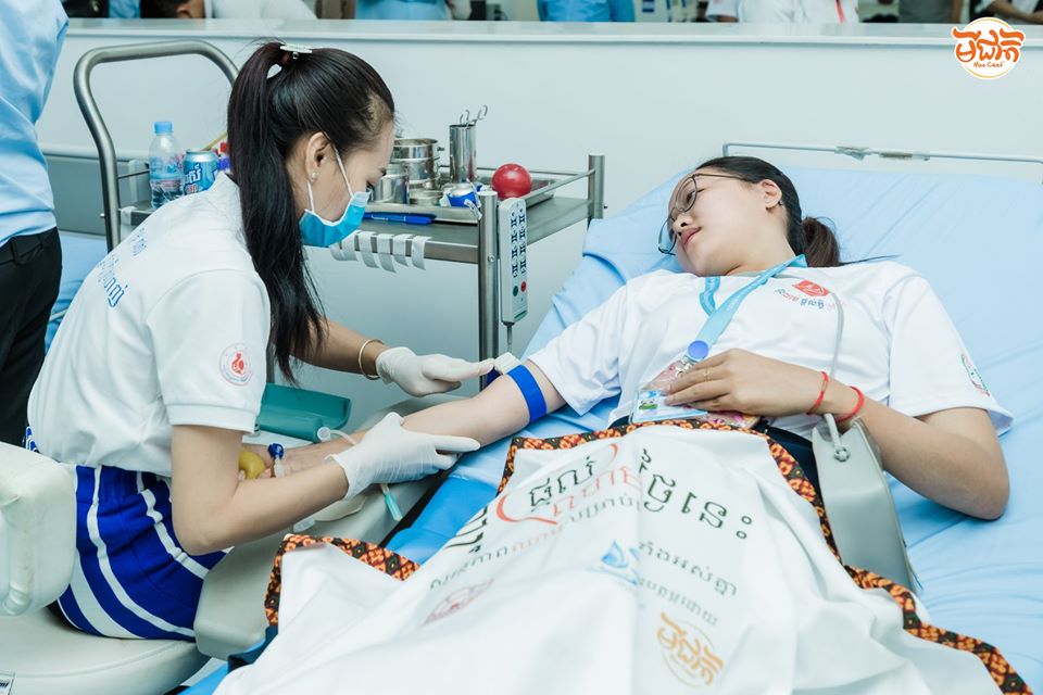 Mee Chiet Spreading Love on Valentine’s Day - Vital Premium Water